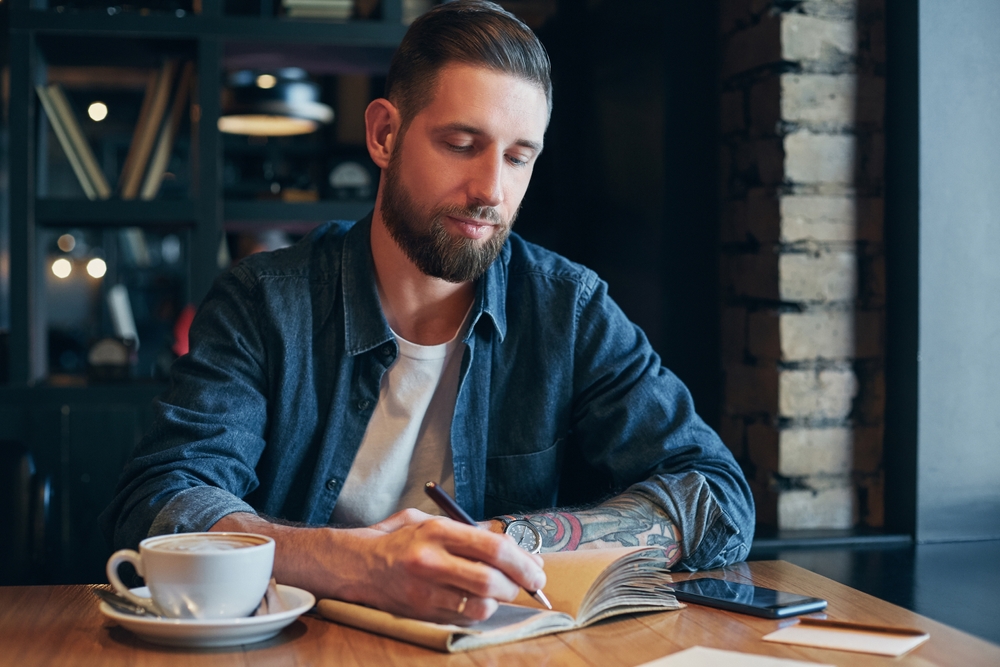 Man Finally Sits Himself Down To Learn How To Spell ‘Accommodate ...