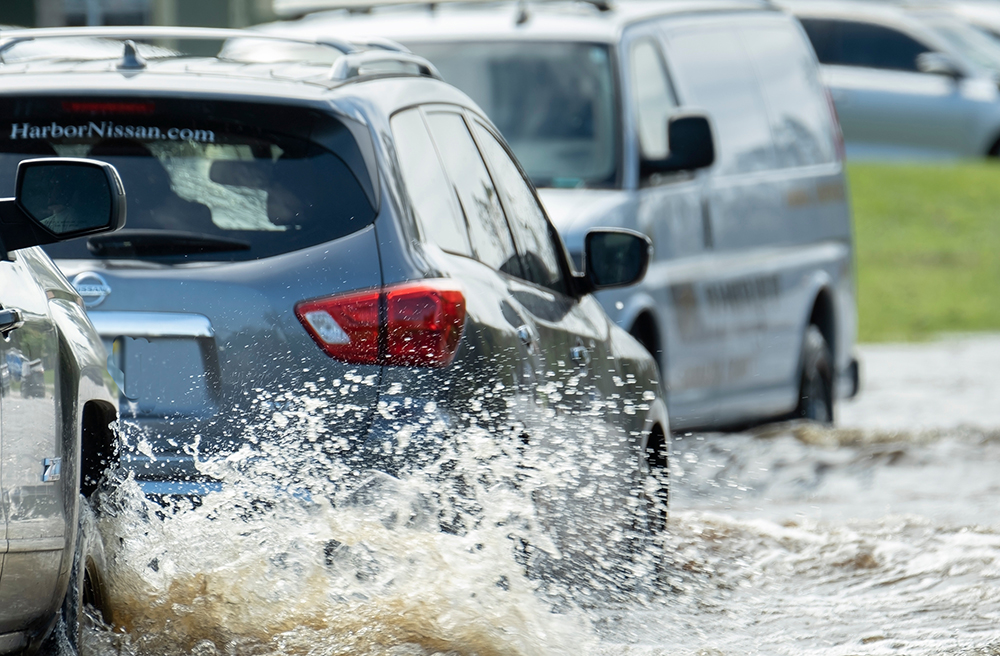 Flooding Upgraded To ‘Serious’ After Affecting Dublin – Waterford ...